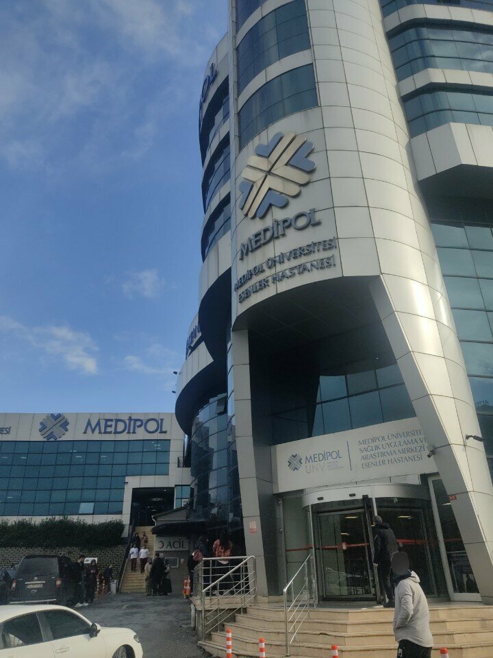 Hastaneler Medipol Üniversitesi Esenler Hastanesi, İstanbul, foto