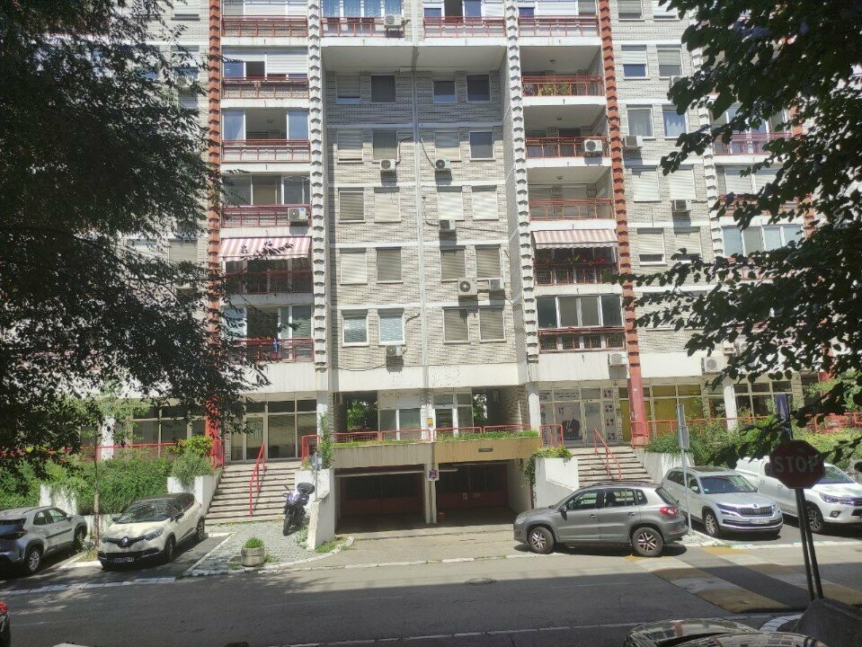 Kozmetik ve parfümeri mağazaları Originalni Parfemi, Belgrad, foto