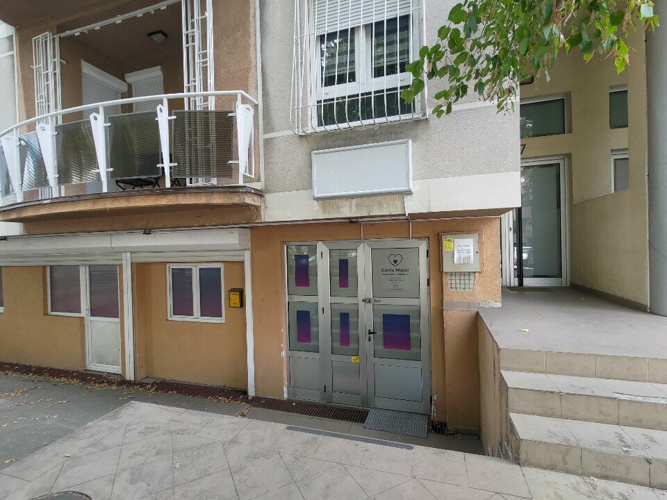 Hayvanat bahçesi merkezi Kanis Major, Belgrad, foto