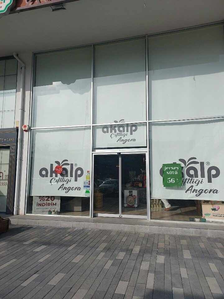 Kasap, şarküteri Akalp Çiftliği, Ankara, foto