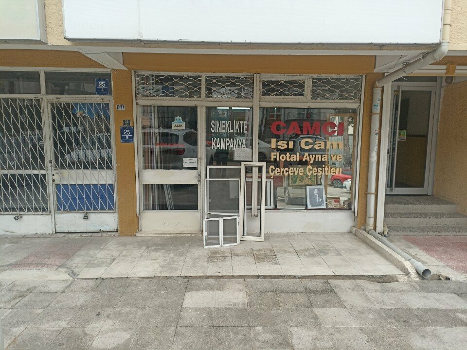 Cam ve cam ürün üreticisi Camcı Eryılmaz, Ankara, foto