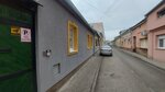 Edukativni centar Zona Znanja (Ulica Arse Teodorovića No:3), eğitim altyapısı  Novi Sad'dan