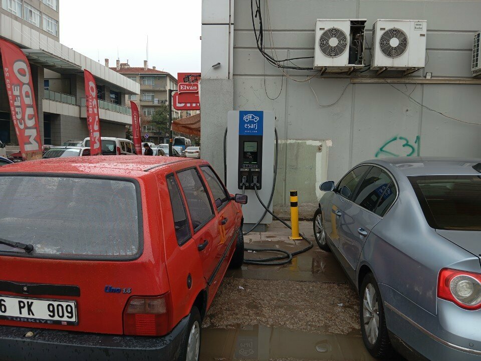 Elektrikli oto şarj istasyonları Eşarj Şarj İstasyonu, Ankara, foto