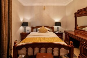 Alure Hotel & Residences (Kampala, Mutundwe Road), otel  Kampala'dan