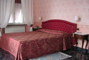 Hotel Villa Fieschi (Liguria, province of Genoa, Lavagna, Via Rezza, 16), otel