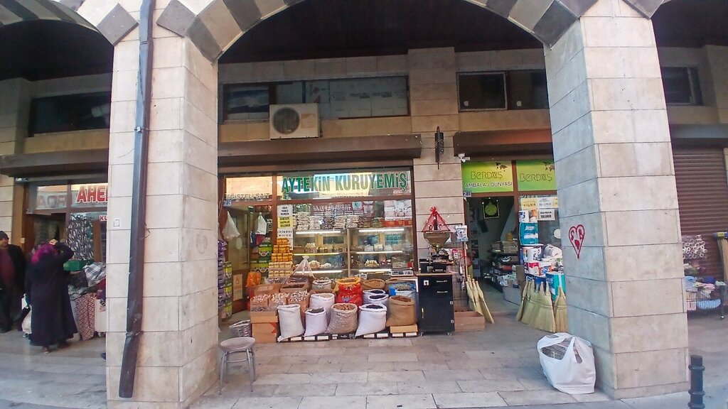 Kuruyemiş, atıştırmalık, kuru meyve Aytekin Kuruyemiş, Konya, foto