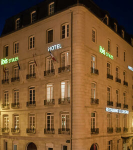 Ibis Styles Bayonne Gare Centre (Nouvelle-Aquitaine, D810), otel  Bayonne'den
