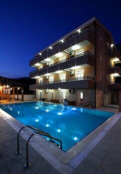 Otel Apartments Djurasevic, Dünya, foto