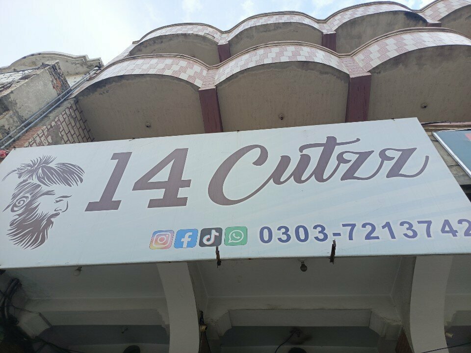 Kuaförler 14 Cutzz, Rawalpindi, foto