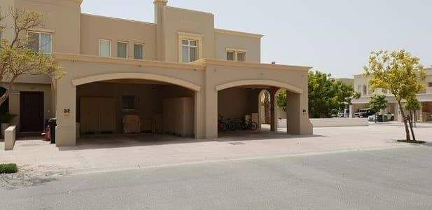 Depo ekipmanları Alzad group, Dubai, foto