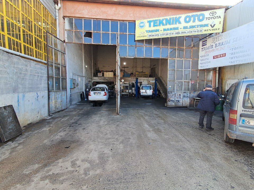 Otomobil servisi Teknik Oto Tamir, Ankara, foto