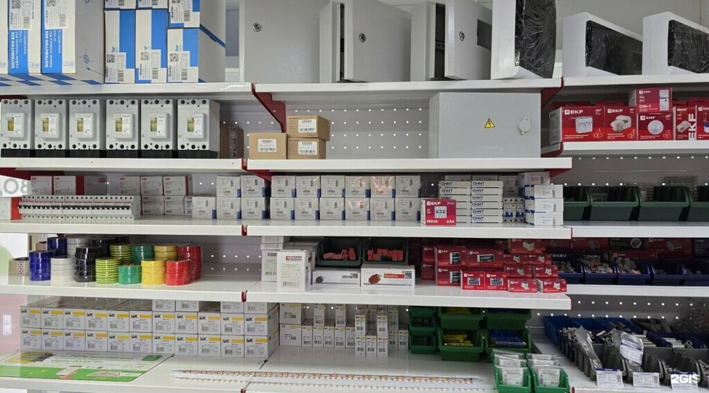 Elektrik ve elektrikli ürün mağazası Ампераж, Tolyatti (Togliatti), foto