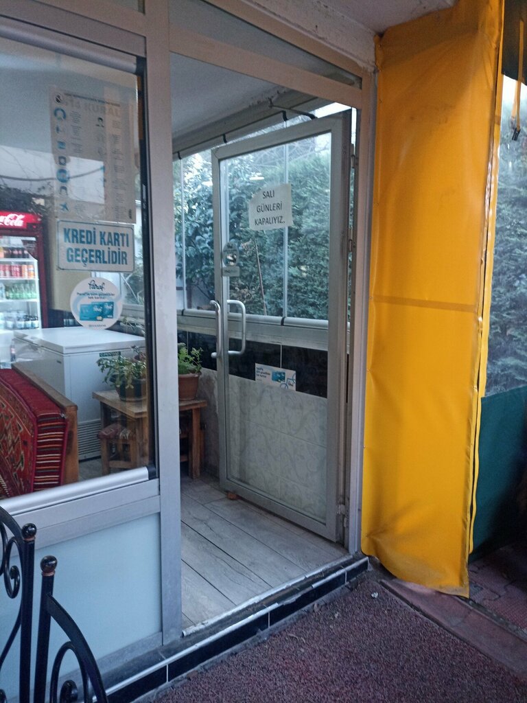 Restoran Urfa Sokak Ciğercisi, İstanbul, foto