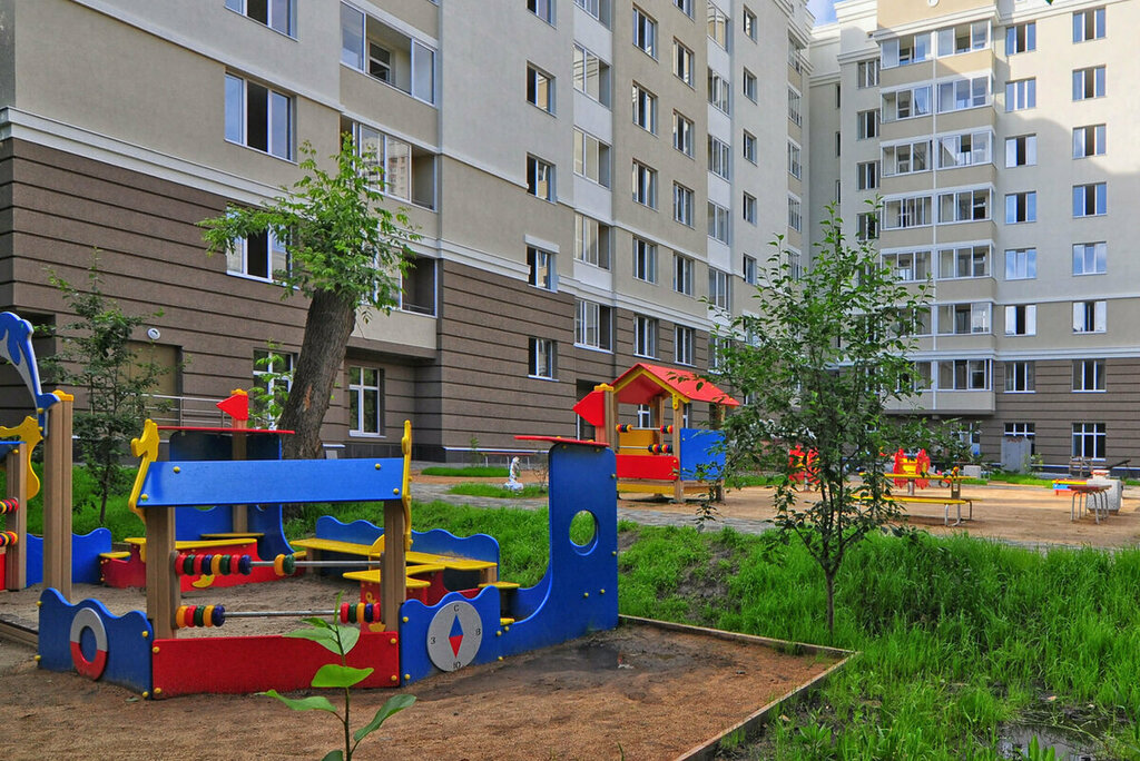 Konut blokları ZhK Pioner, Yekaterinburg, foto
