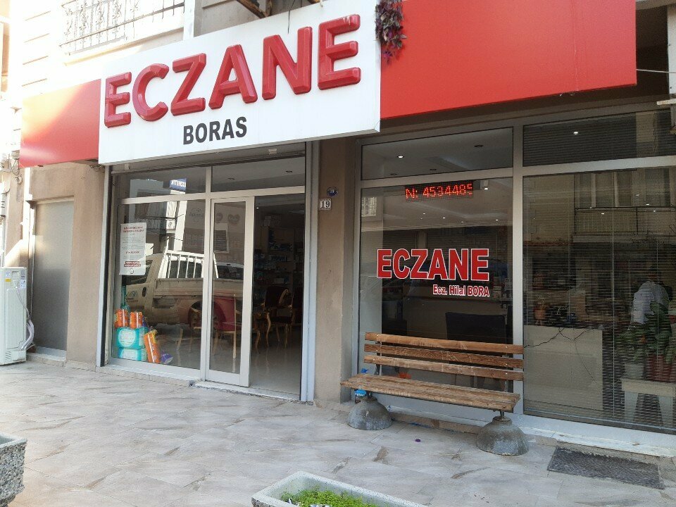 Eczaneler Boras Eczanesi, İzmir, foto