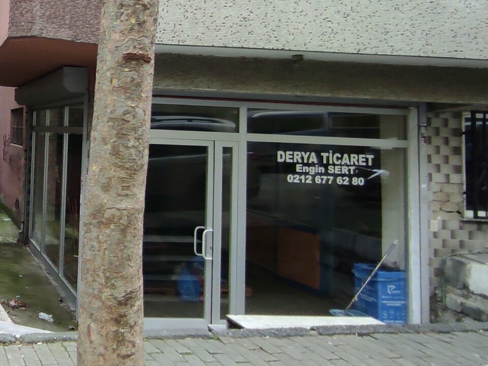 Ticari markalar Derya Ticaret, İstanbul, foto