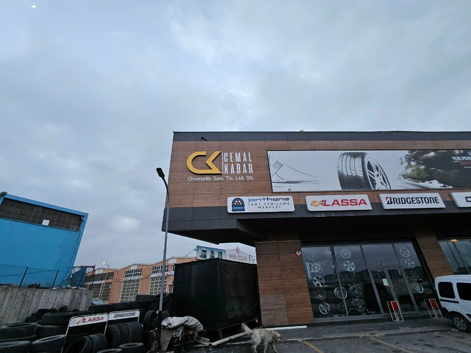 Otomobil yedek parçaları Cemal Kabar Otomotiv San, Konya, foto