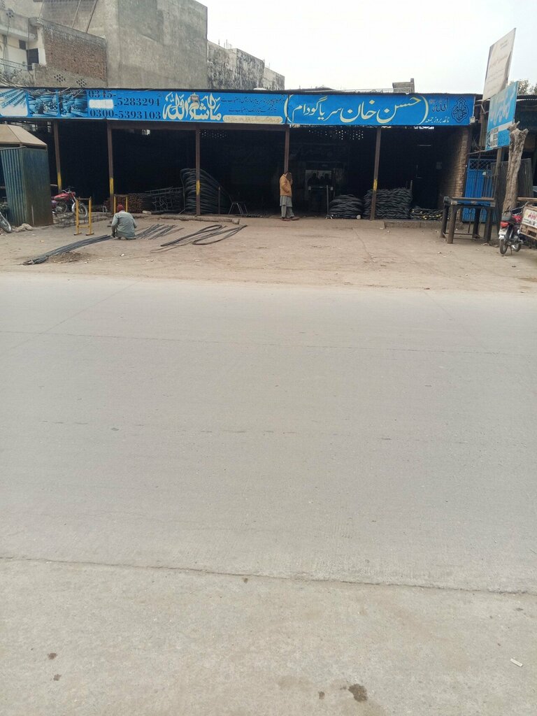 Otomobil servisi Hassan Khan Sareya Godam, Rawalpindi, foto