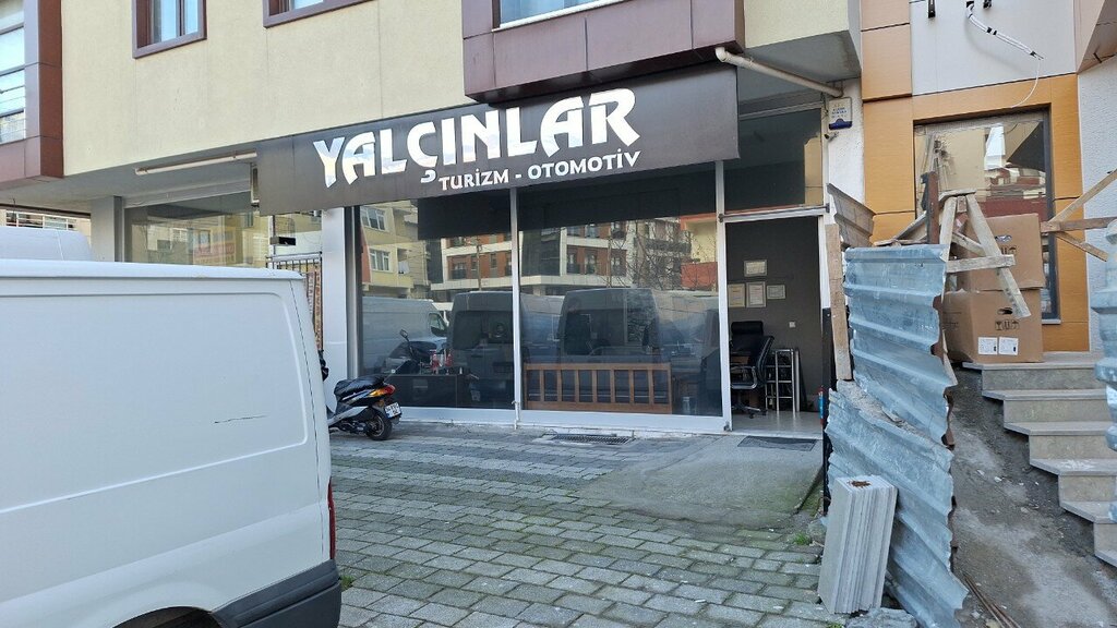 Otomobil satış galerileri Yalçınlar Turizm & Otomotiv, İstanbul, foto