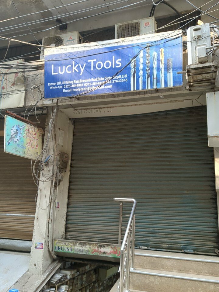 Ev temizlik ürünleri Lucky tools, Lahor, foto