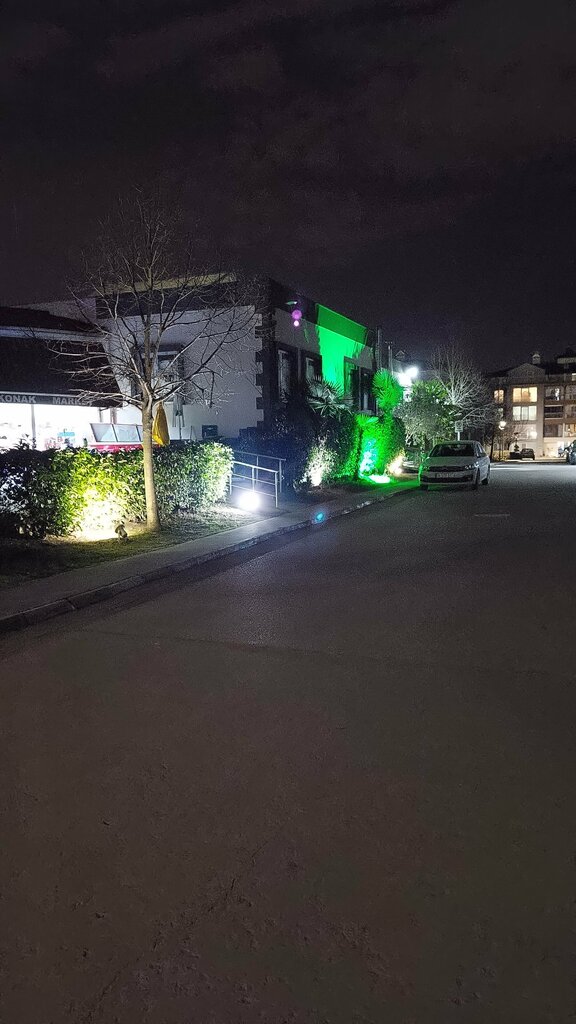 Konut blokları Sarımeşe Konakları, Kartepe, foto