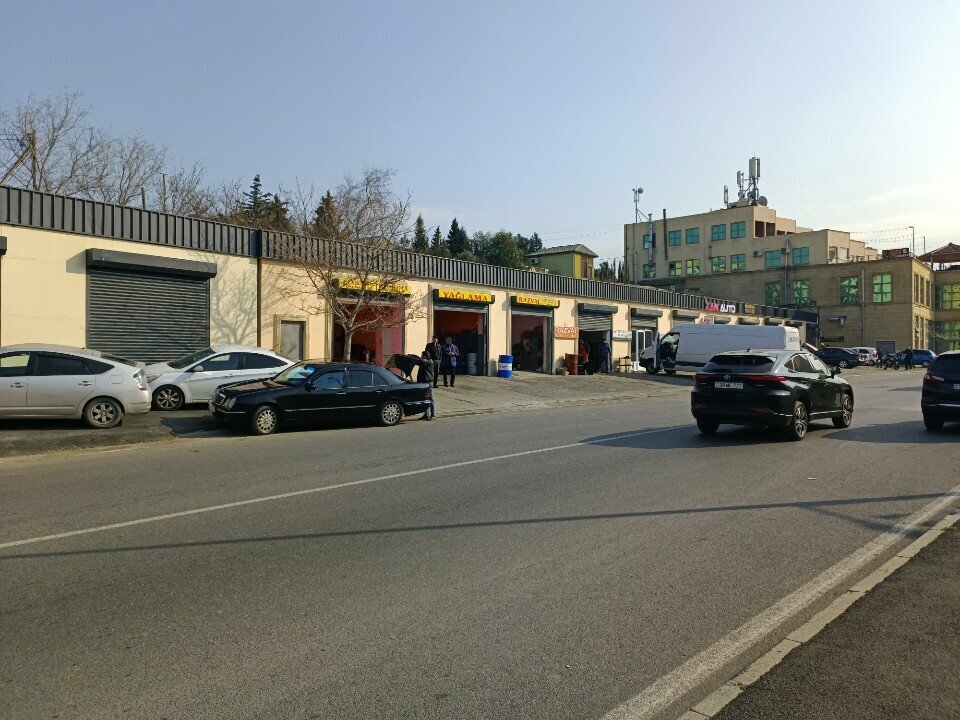 Otomobil servisi Auto Service, Bakü, foto