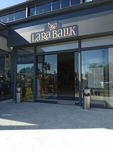 Lara Balık Evi (Gürsu Mah., Akdeniz Blv., No:174/A, Konyaaltı, Antalya), restoran  Antalya'dan