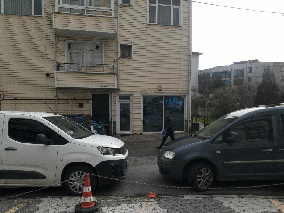 Berberler Yılmaz Erkek Kuaförü, İstanbul, foto