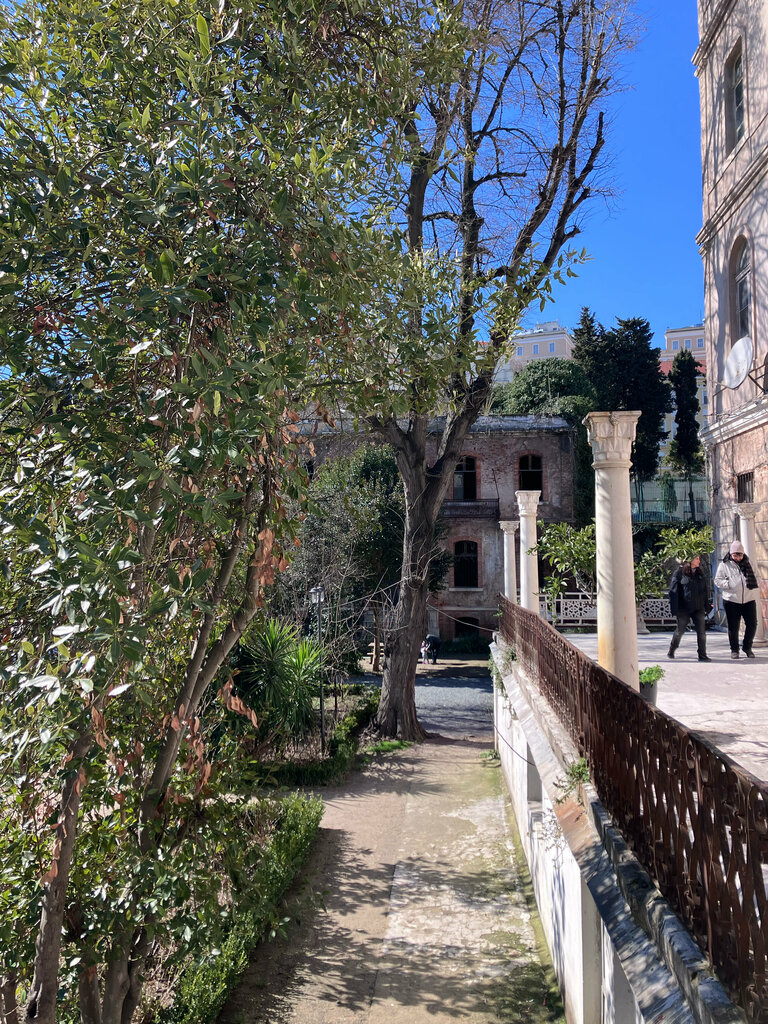 Turistik yerler Eski Fransız Yetimhanesi, İstanbul, foto