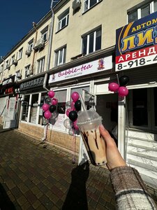 Kahve dükkanları Bubble-tea velvet, Tuapse, foto