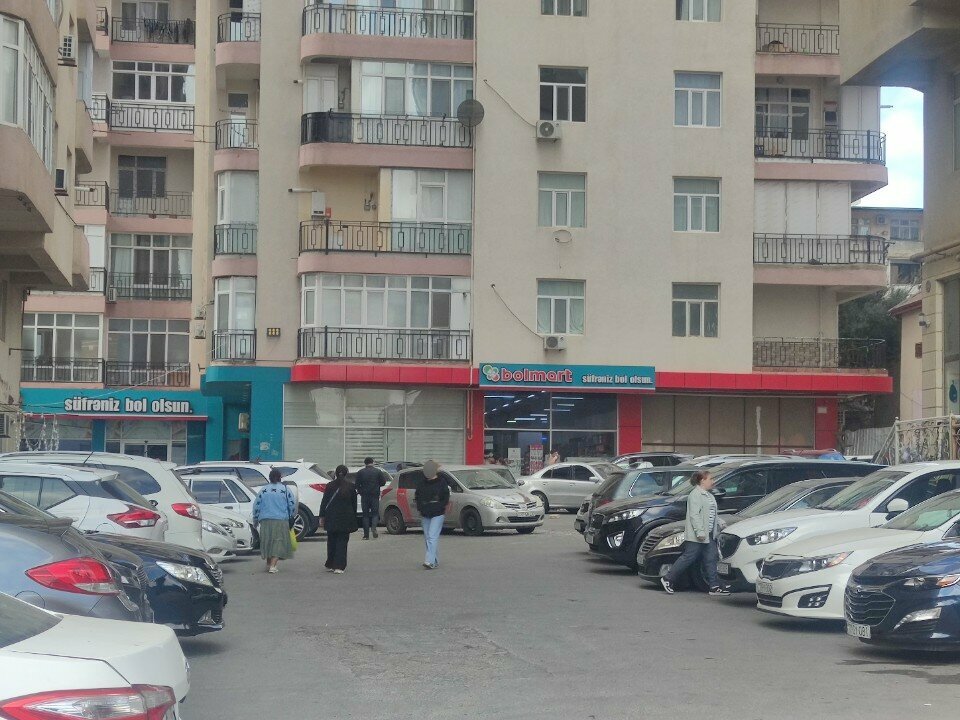 Süpermarket Bolmar, Bakü, foto
