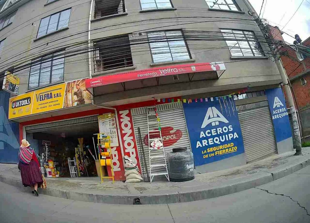 Yapı mağazası Velfra Hardware Store, La Paz, foto