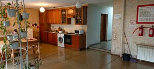 Гостиница (ulitsa 25 let Oktyabrya No:2А, Nizhniye Sergi), otel  Nijniye Sergi'den