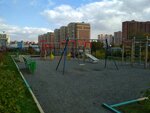 Playground (Novosibirsk, zhiloy kompleks Sozvezdiye), oyun alanı  Novosibirsk'ten