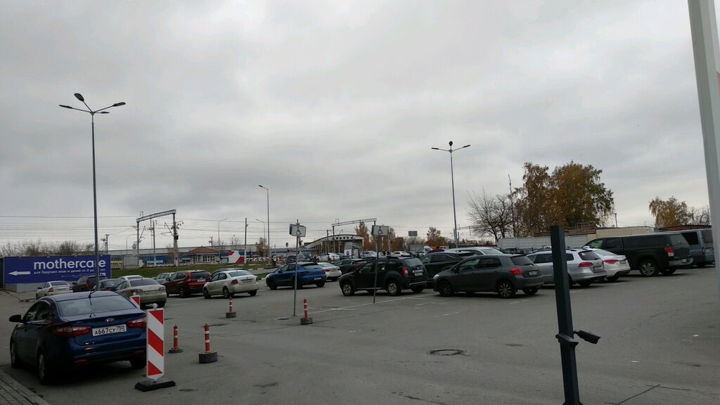 Otoparklar Parking lot, Domodedovo, foto