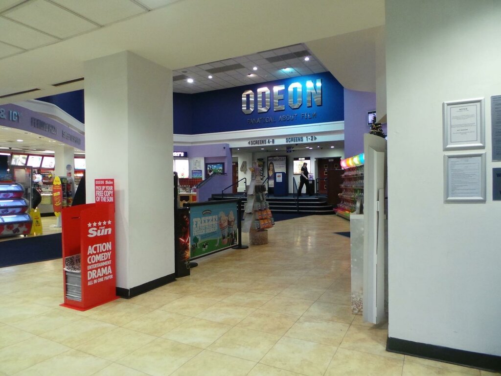 Kahve dükkanları Odeon Taunton, Taunton, foto