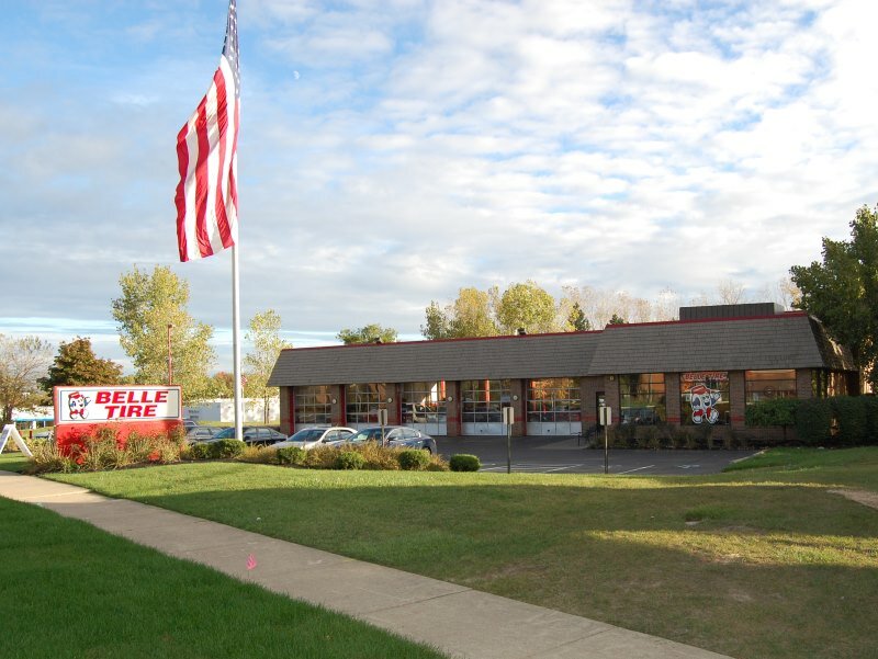 Express yağ değişim noktası Belle Tire, Michigan Eyaleti, foto