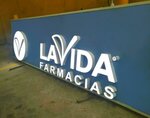 Acrylicos Industriales (San Salvador), tasarım stüdyoları  San Salvador'dan