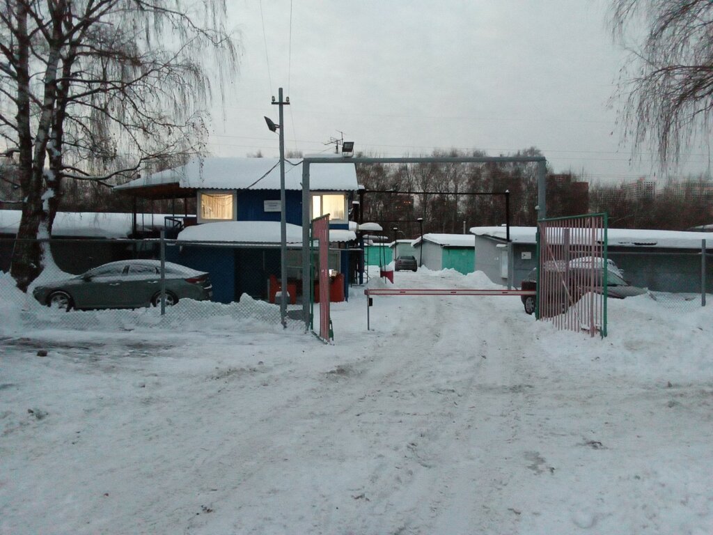 Garajlar Pak Sadovniki, Moskova, foto
