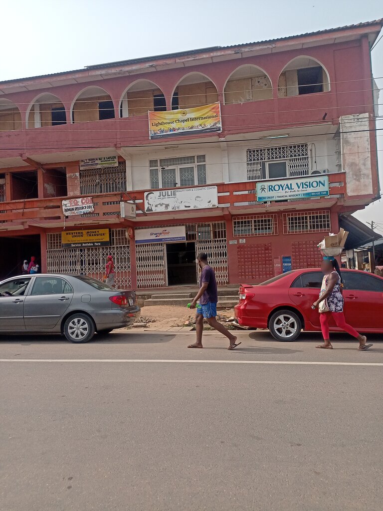 Ortodoks kiliseleri Freelife chapel International, Akra, foto