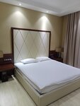 Hotel Monte Bianco (E-126 kóshesі No:8), otel  Astana'dan