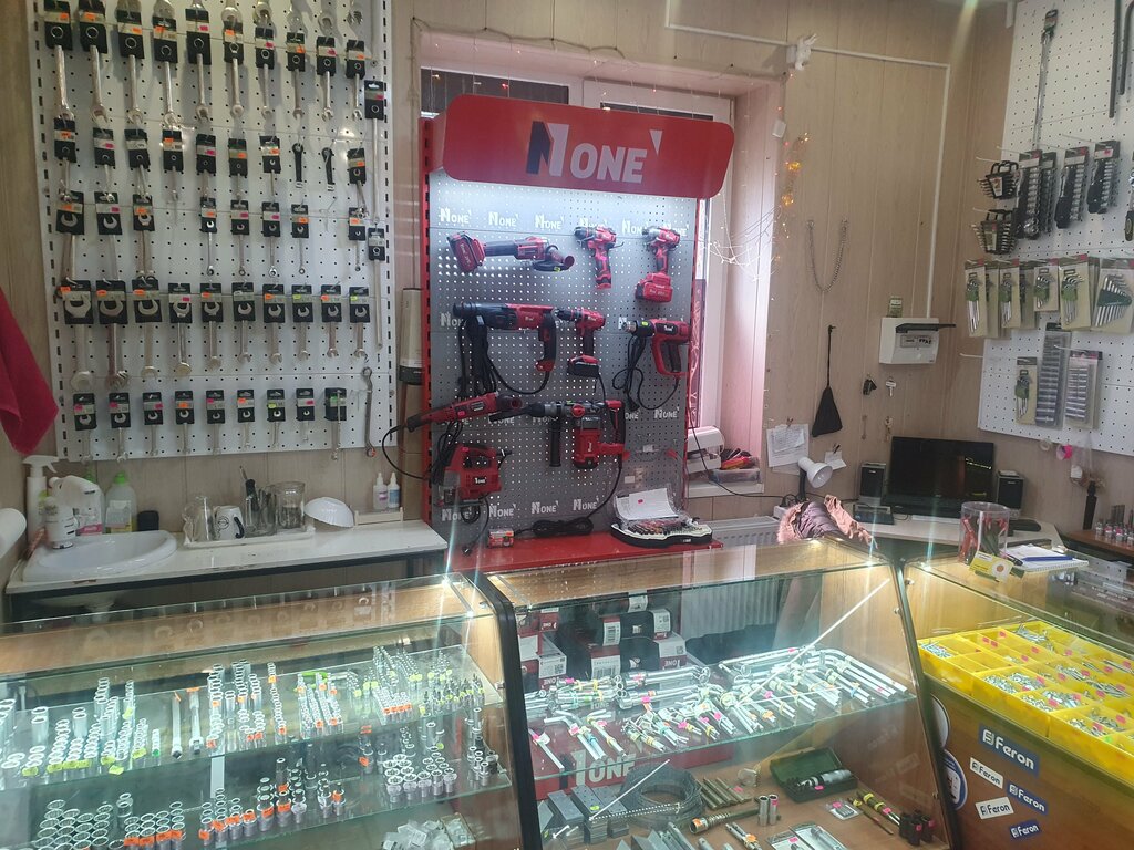 Elektrik ve elektrikli ürün mağazası Мир электрики, Tyrnauz, foto