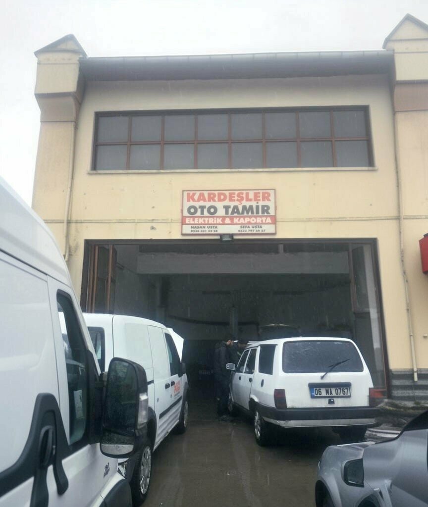 Otomobil servisi Kardeşler Oto Tamir, Ankara, foto