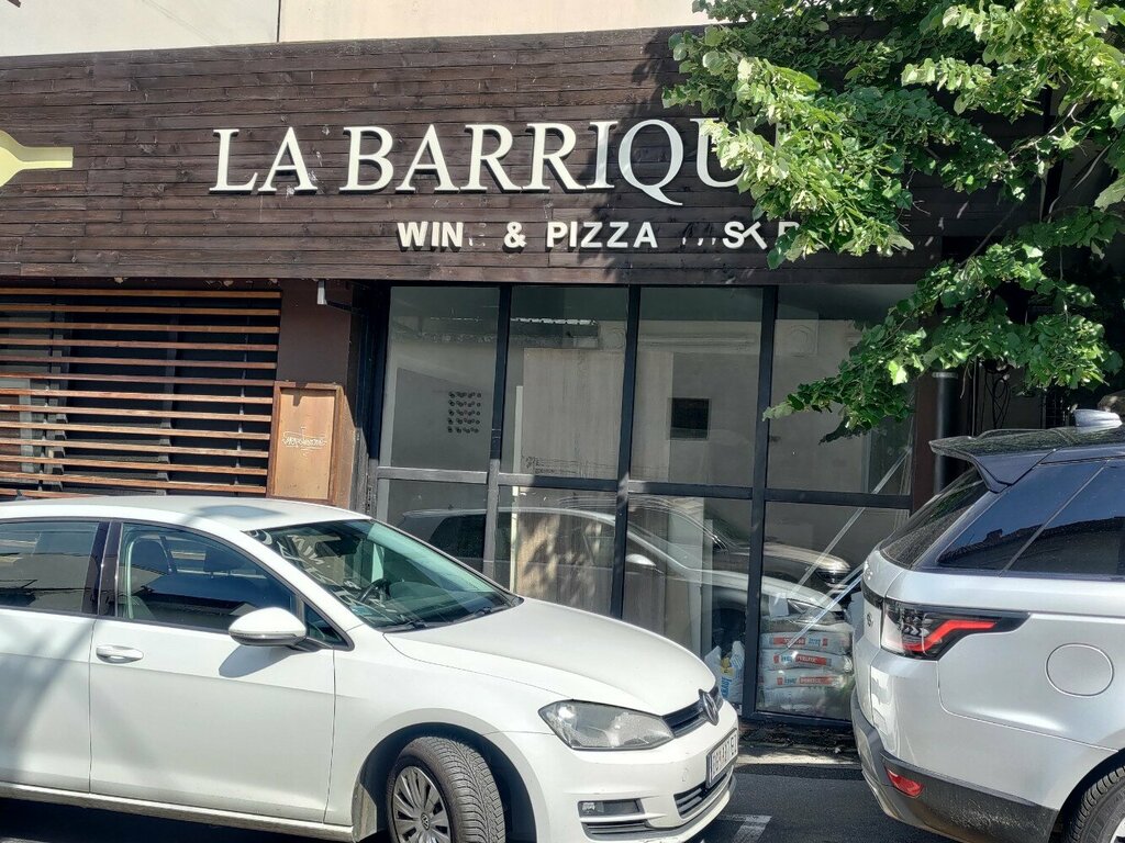 Kafe La Barique, Belgrad, foto