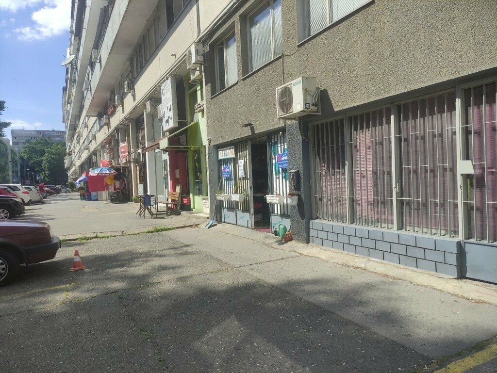 Giyim mağazası Krojak, Belgrad, foto