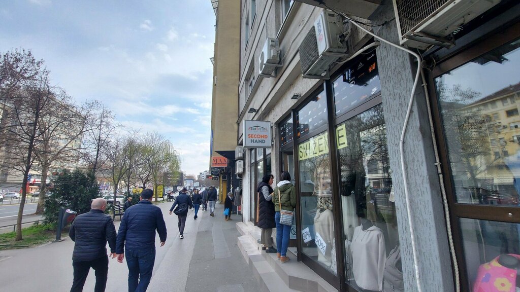 Satış ofisi Adam textiel, Novi Sad, foto