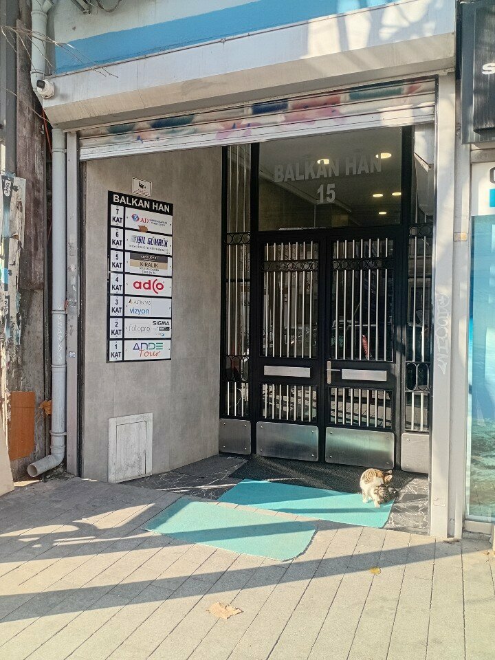 Yayınevleri, yayıncılar Vizyon Yayıncılık, İstanbul, foto