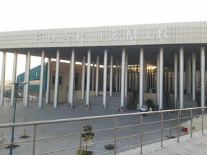 Fuar İzmir (İzmir, Gaziemir, Zafer Mah.), sergi salonları, galeriler  İzmir'den