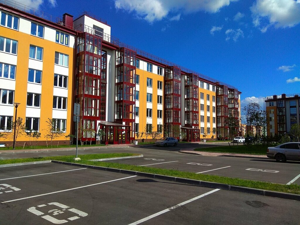 Konut blokları Образцовый квартал 5, Saint‑Petersburg, foto