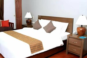 The Inns Bacolod by The Oriental (Western Visayas, City of Bacolod, San Juan Street), otel  Bacolod'dan